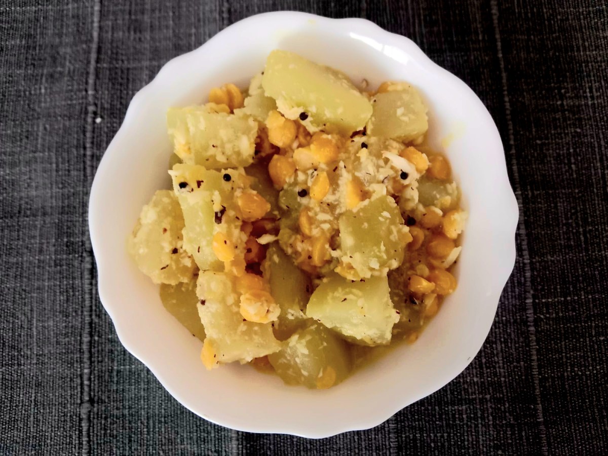 Chow Chow And Elavan Kootu (Chayote Squash And Ash Gourd Stew ...
